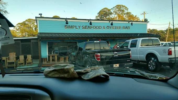 Simply Seafood Market & Oyster Bar – Fresh Gulf Seafood in Lynn Haven